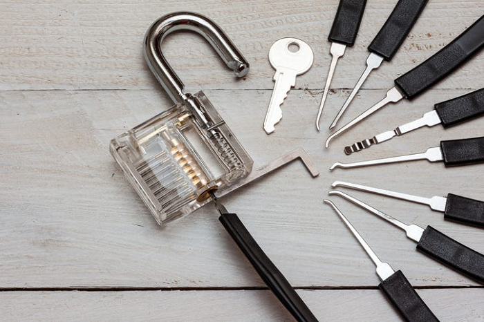 Lock Picking Tool Sets vs. Single Tools: How To Choose Between Long ...